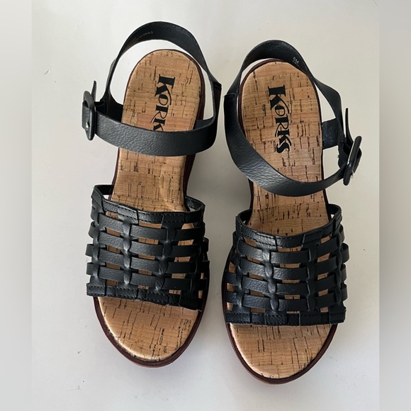 Korks by Kork ease | Shoes | New Korks Wedge Sandals Black 6 | Poshmark
